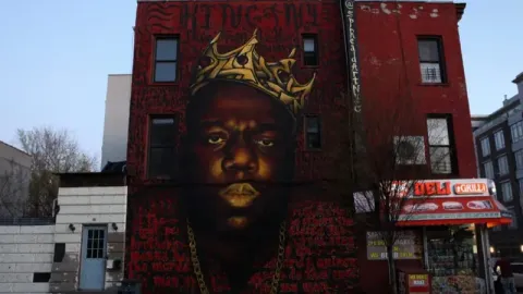 Universal Script 📌 | Tool Giver modern UI — Roblox Scripts | ScriptBlox